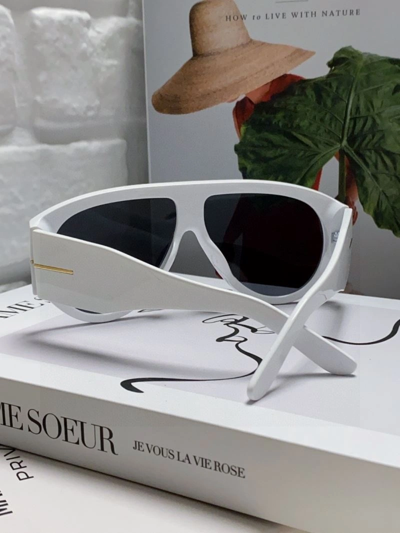 Indistinguishable Tom Ford Sunglasses
