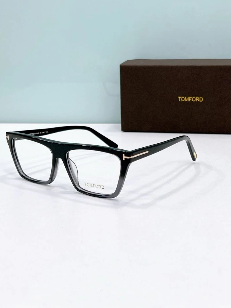 Accurate model Tom Ford Sunglasses