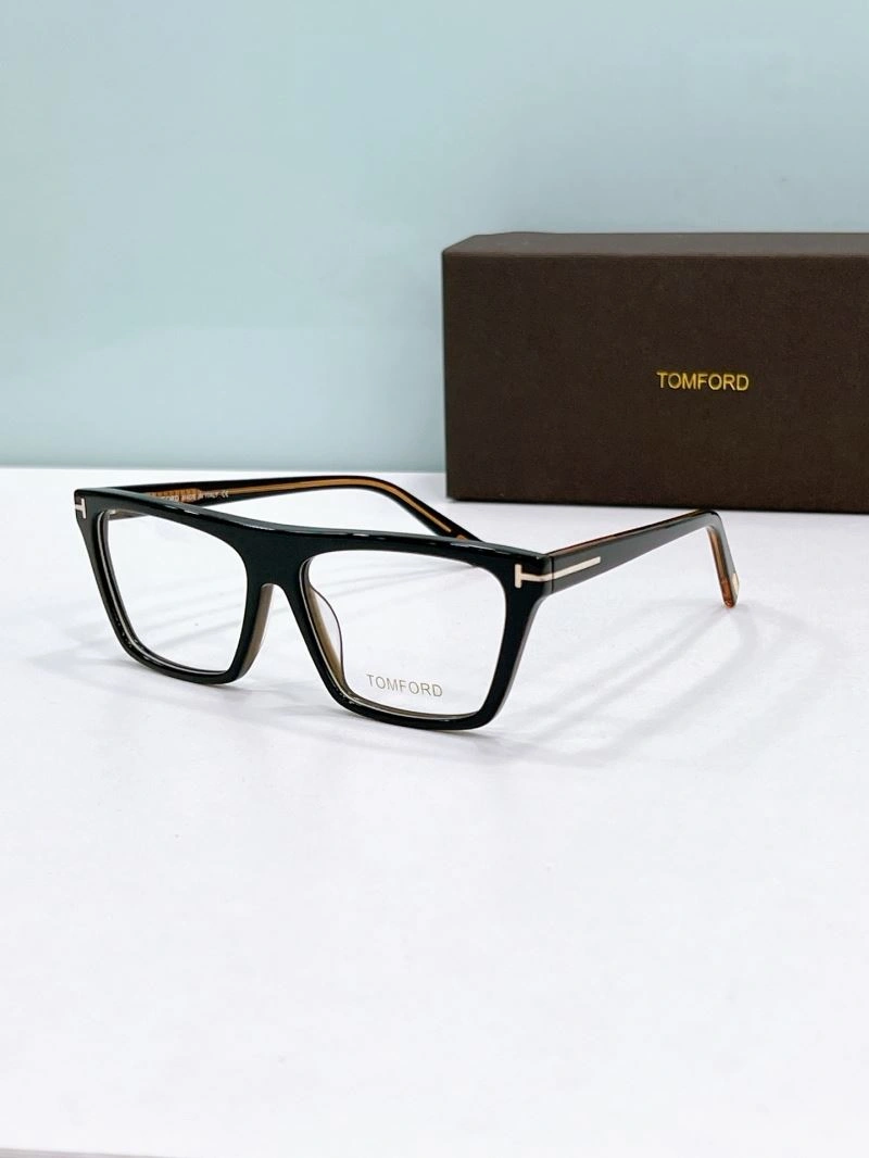 Accurate model Tom Ford Sunglasses