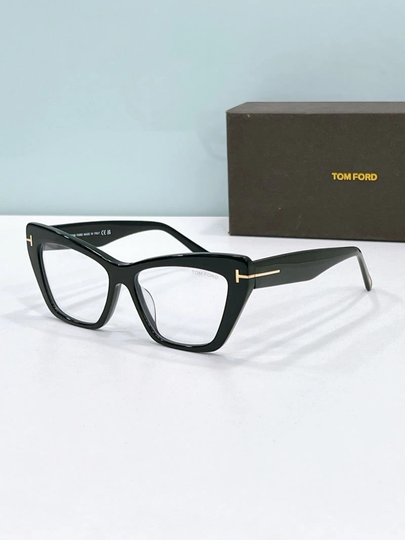 Low-cost Tom Ford Sunglasses