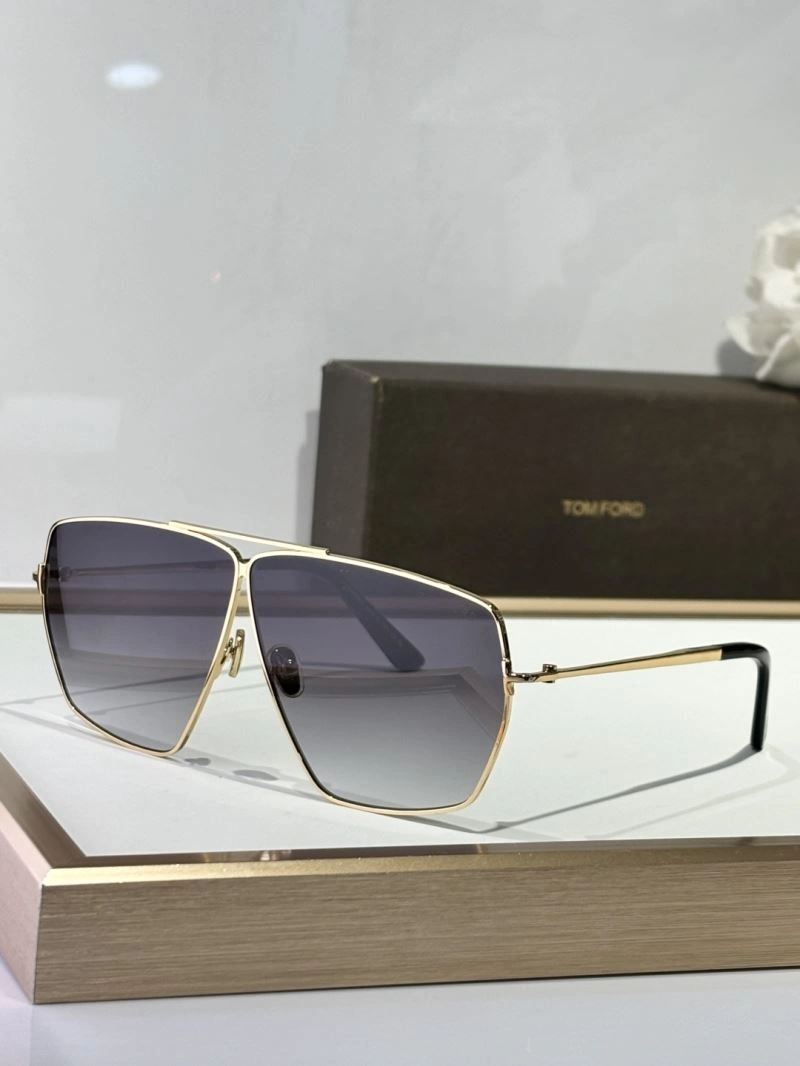 Top mirror Tom Ford Sunglasses