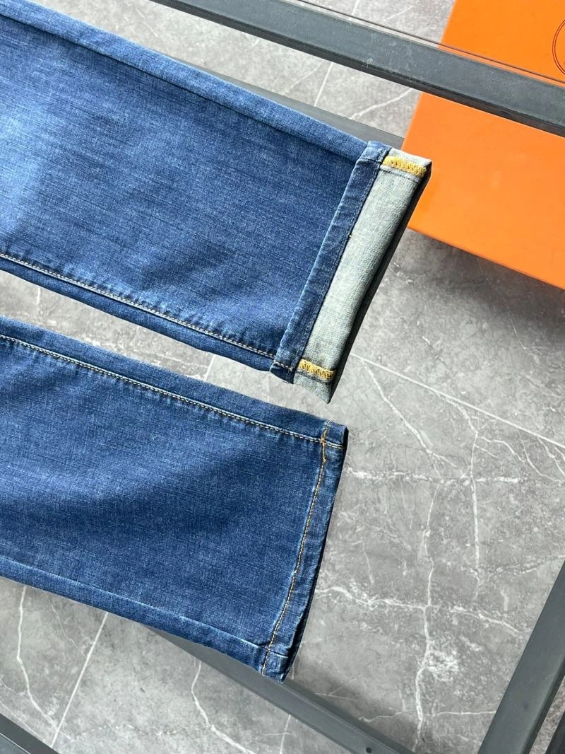 High fidelity Tommy Hilfiger Jeans
