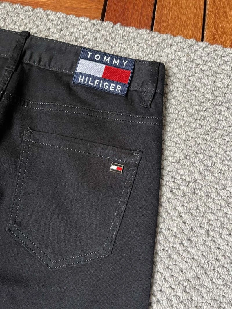 Authentic Tommy Hilfiger Jeans