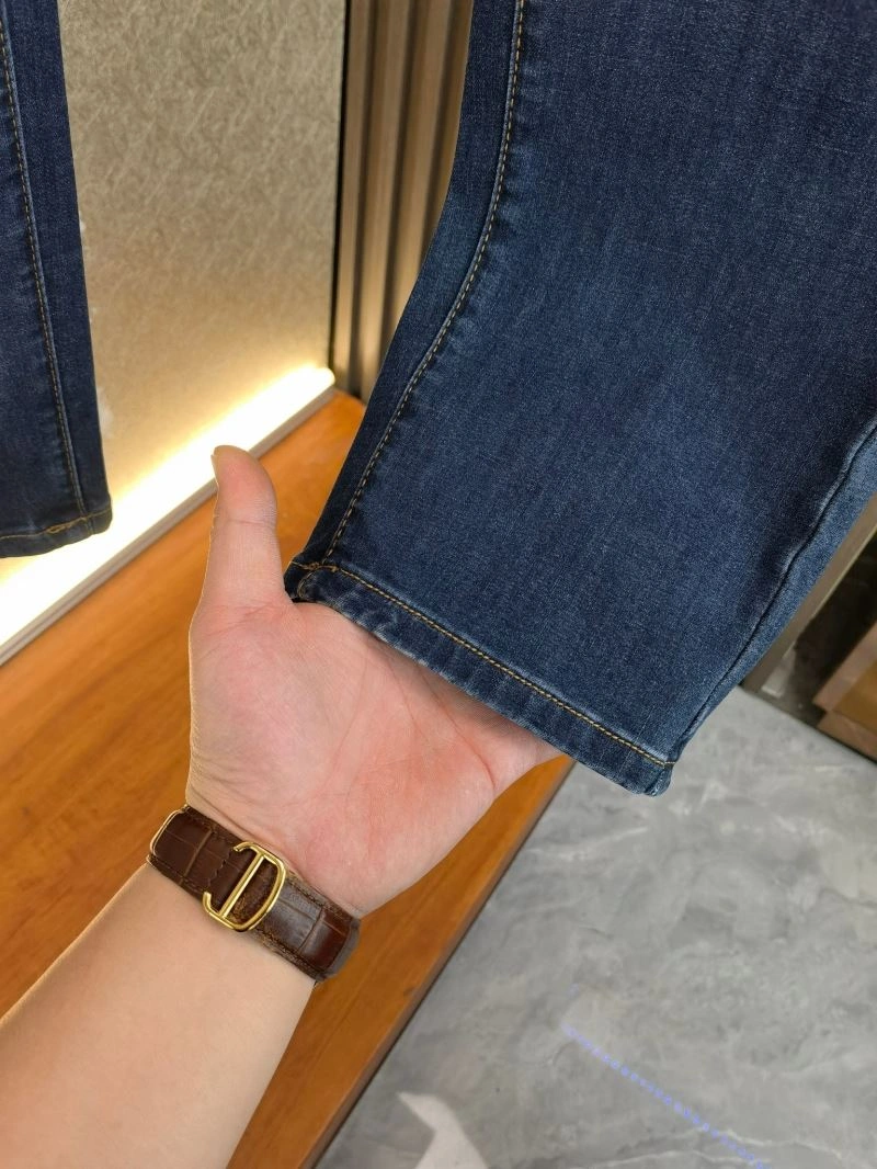 Discounted Tommy Hilfiger Jeans