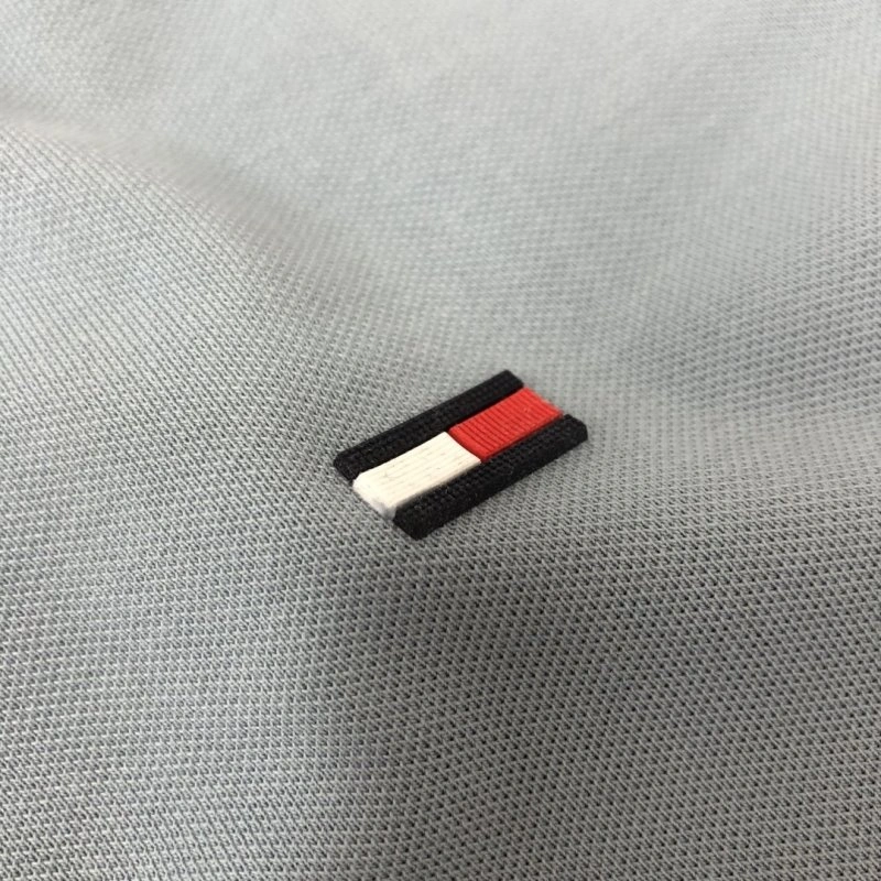Authentic Tommy Hilfiger T-Shirts