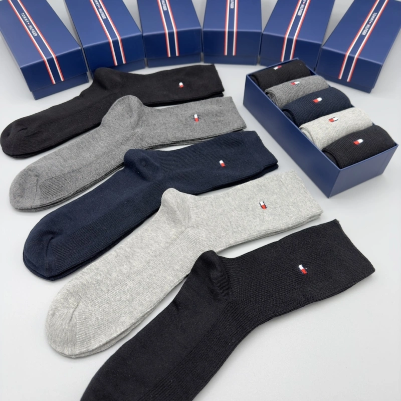 Discounted Tommy Socks