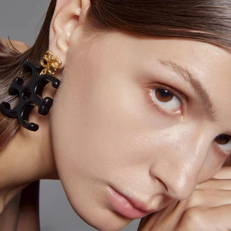 Inexpensive Tory Burch Earrings