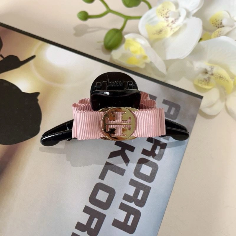 Value-priced Tory Burch Hair Hoop