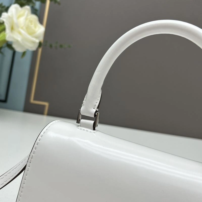 Indistinguishable Tory Burch Top Handle Bags