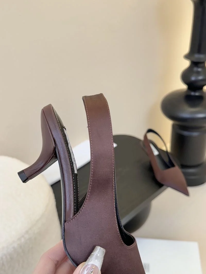 Factory-made Toteme Sandals