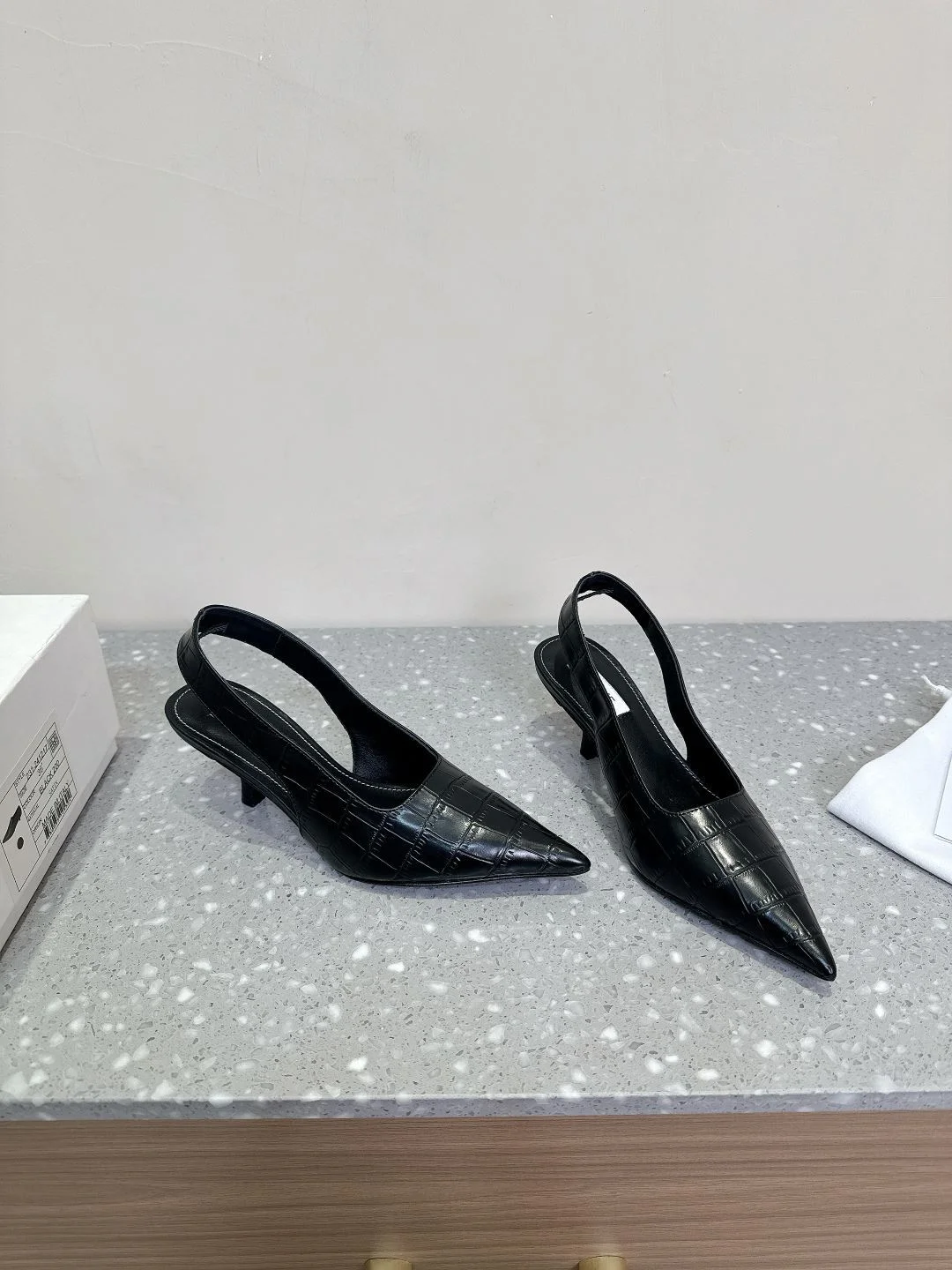 High fidelity Toteme Sandals