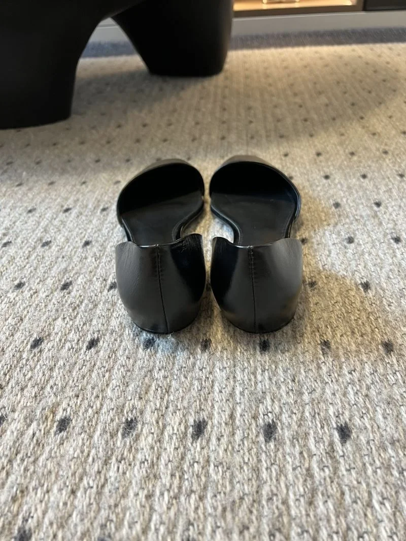 Brand-original Toteme Sandals