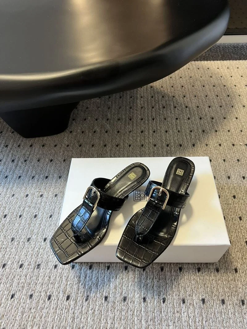 High fidelity Toteme Sandals