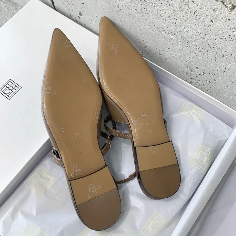 Factory-made Toteme Sandals