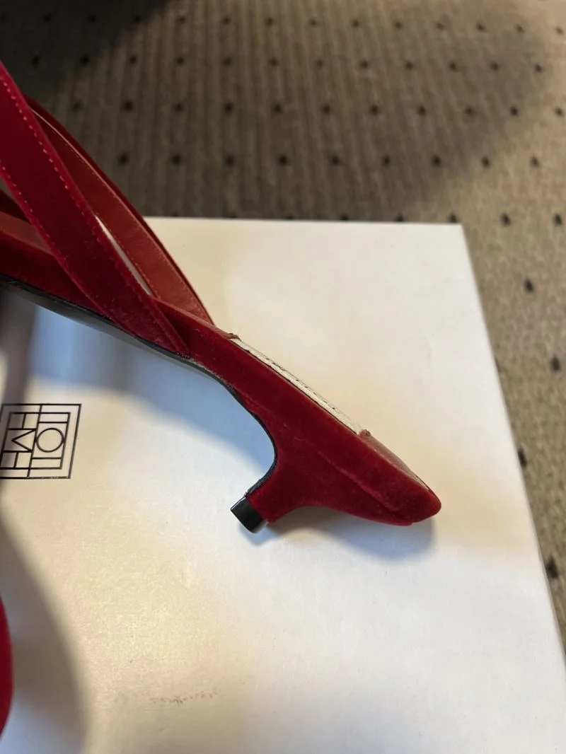 Exact replica Toteme Sandals
