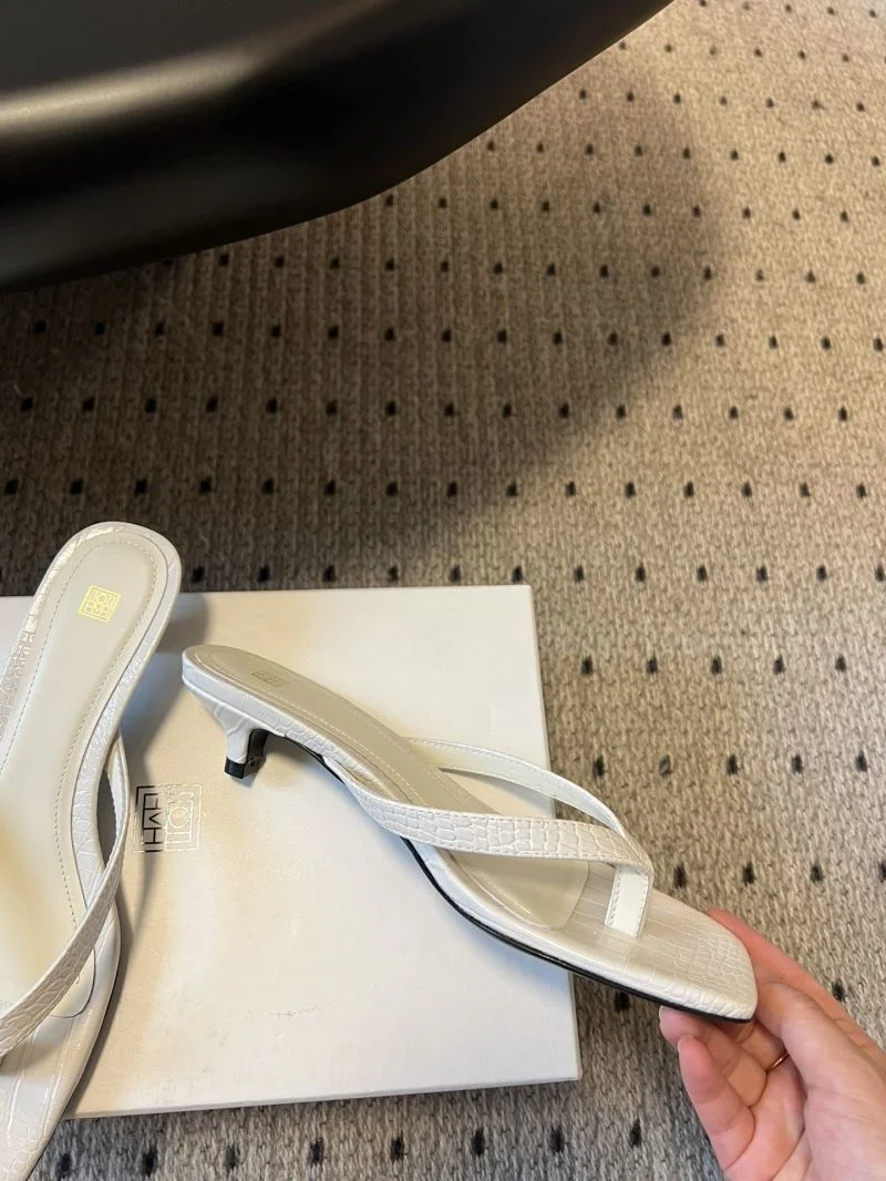 Factory-made Toteme Sandals