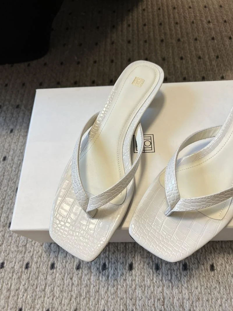 Factory-made Toteme Sandals