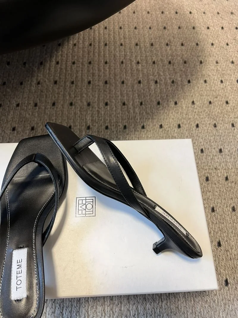Mirror quality Toteme Sandals