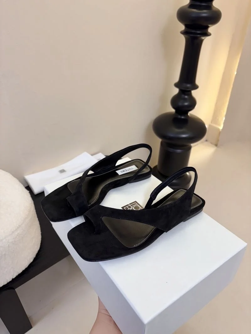 Accurate model Toteme Sandals