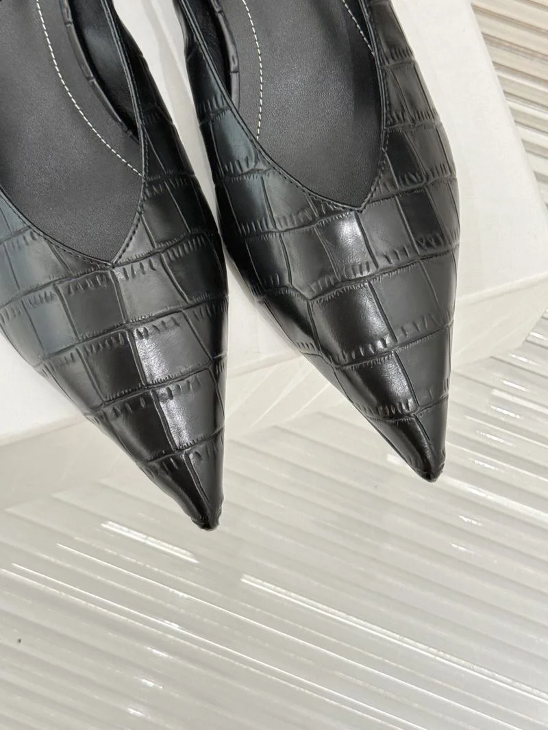 Precise copy Toteme Sandals