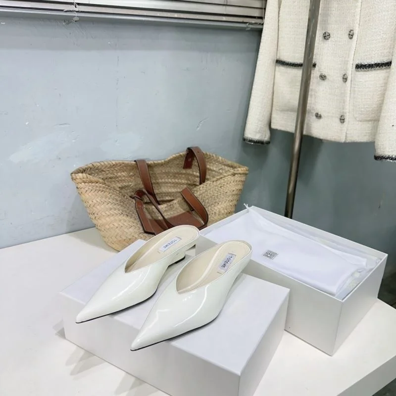 Top match Toteme Sandals