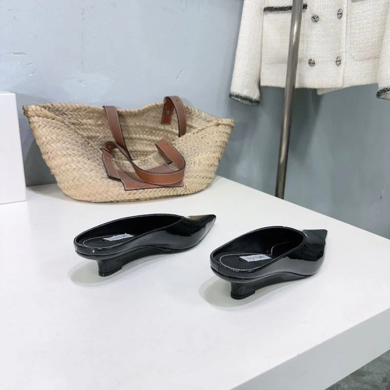 Economical Toteme Sandals