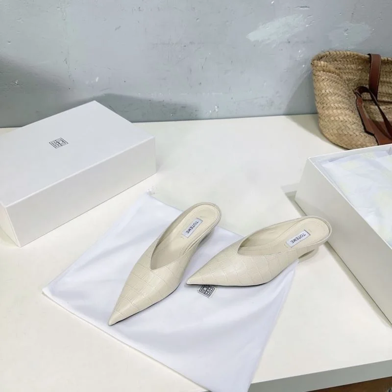 High accuracy Toteme Sandals