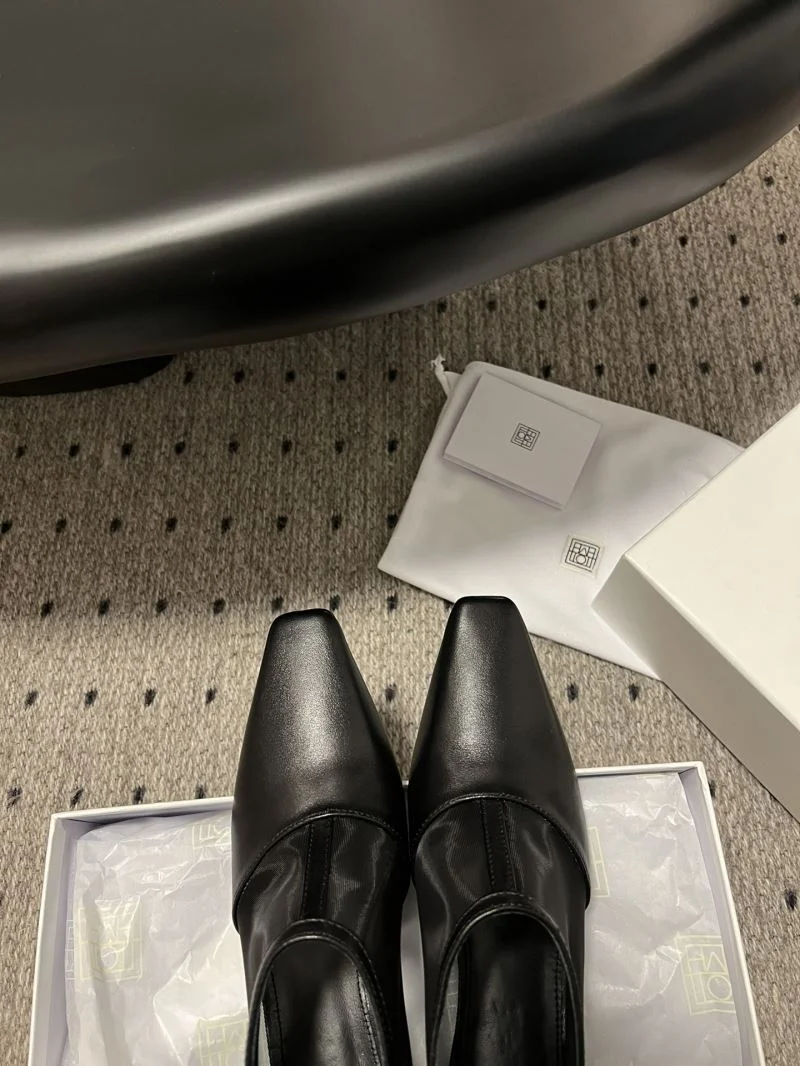Mirror quality Toteme Shoes