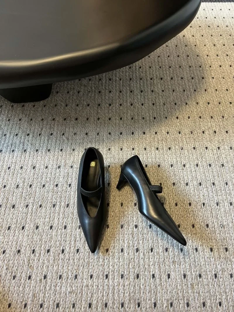 Inexpensive Toteme Shoes