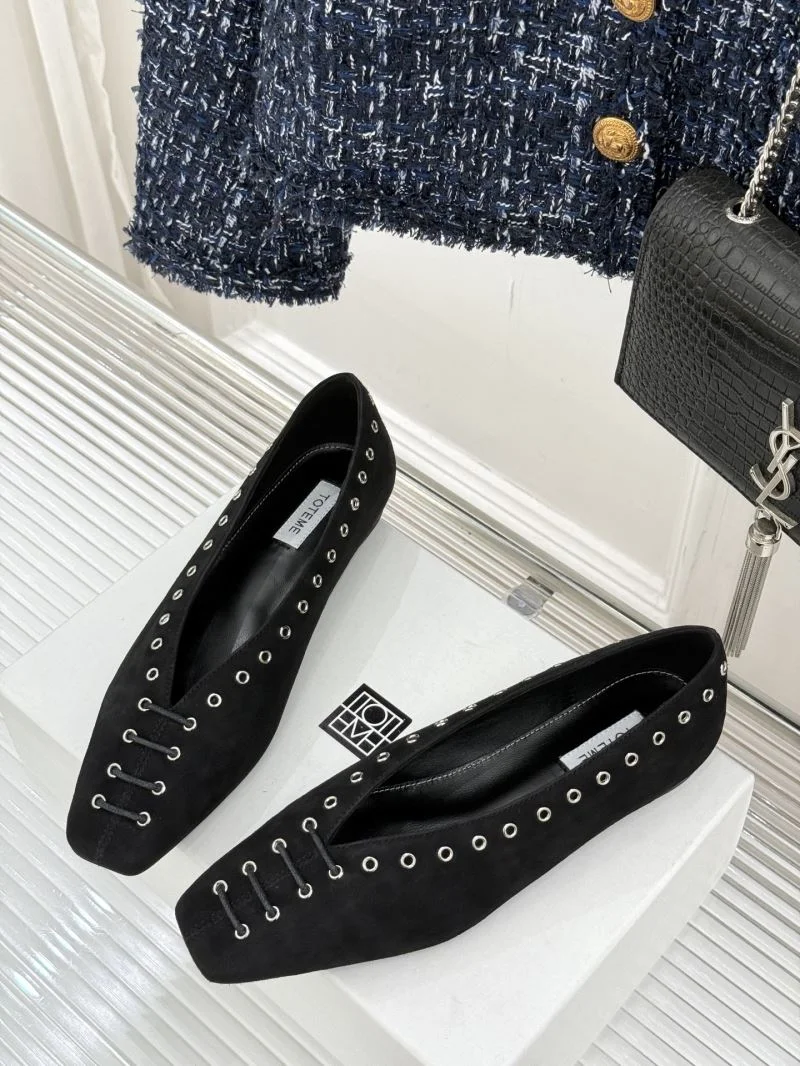 High accuracy Toteme Shoes