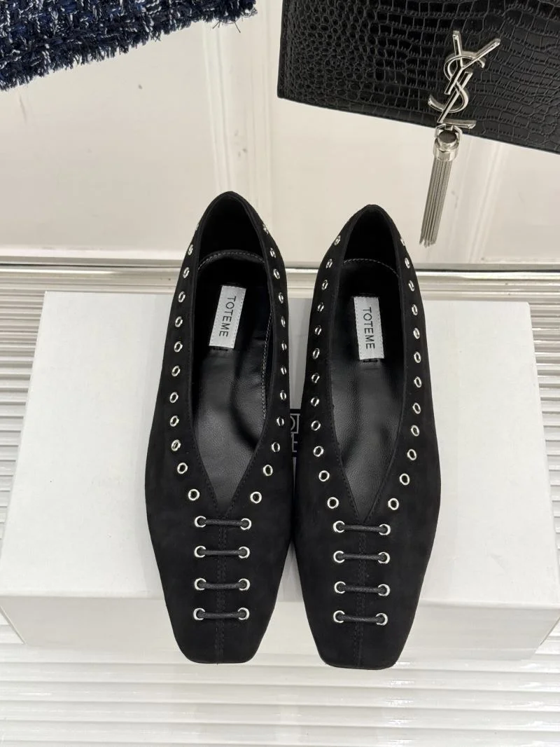 High accuracy Toteme Shoes