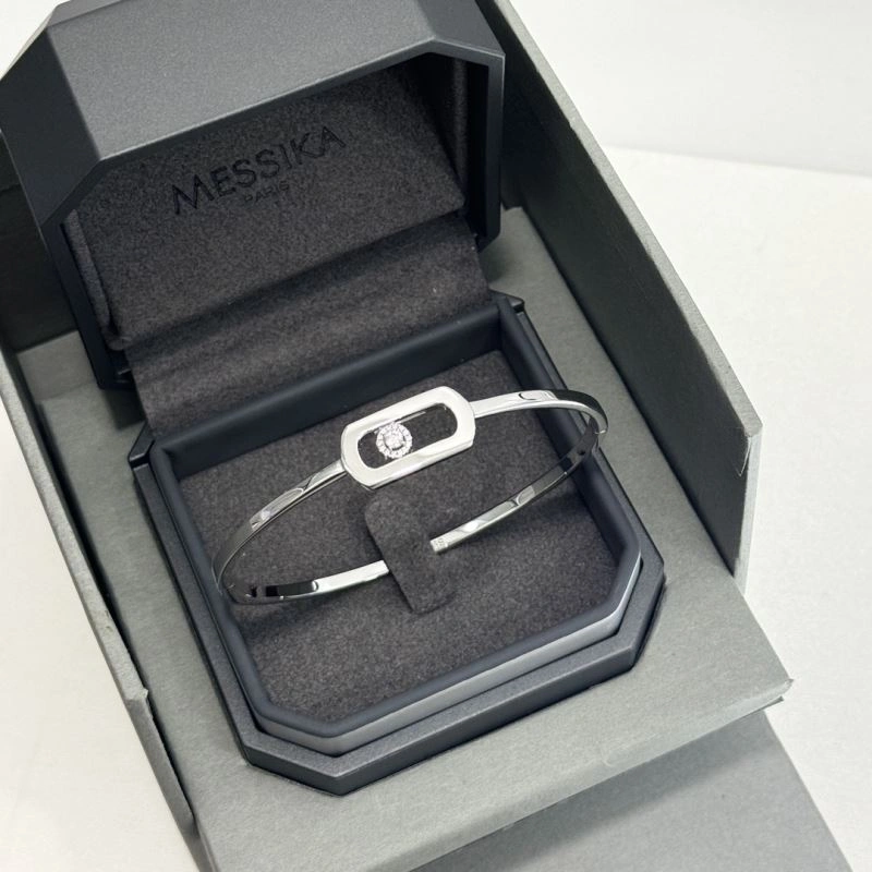 Precise copy Unclassified Brand Bracelets