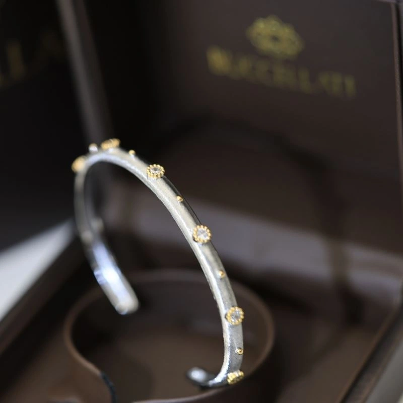 Factory-made Unclassified Brand Bracelets