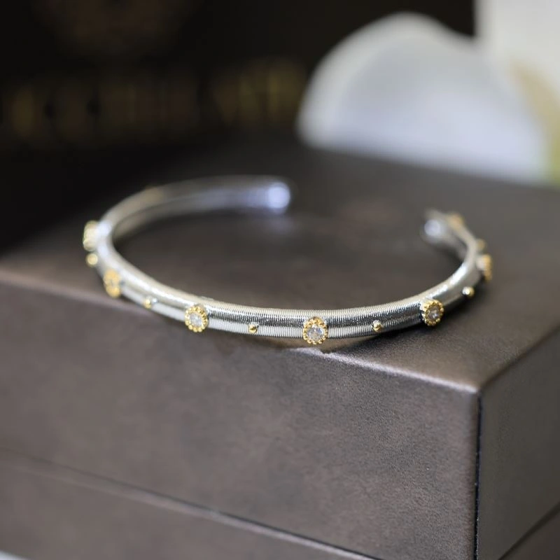 Factory-made Unclassified Brand Bracelets