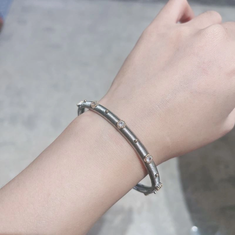 Factory-made Unclassified Brand Bracelets