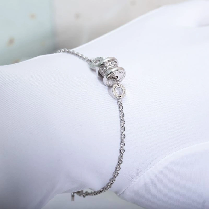 Unclassified Brand Bracelets