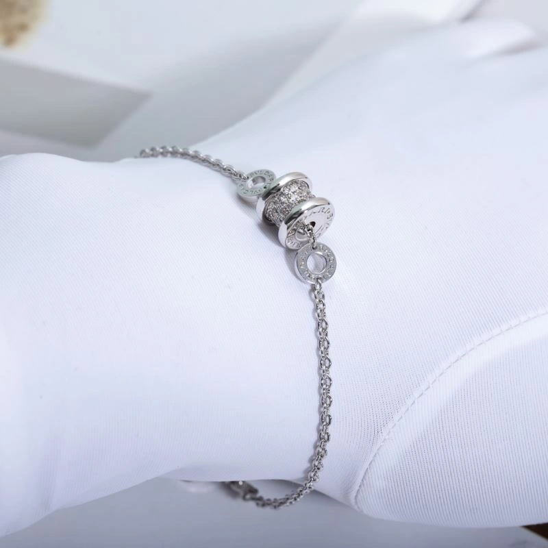 Unclassified Brand Bracelets