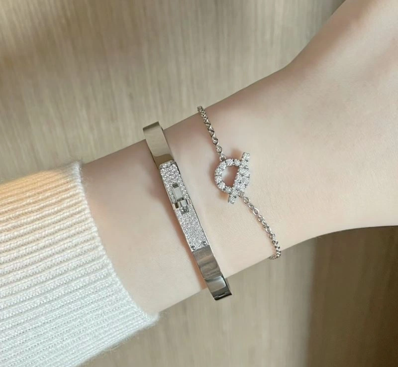 Brand-authenticated Unclassified Brand Bracelets