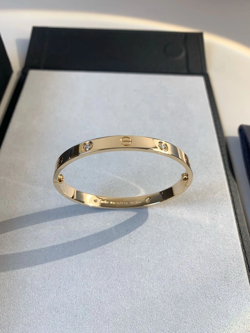 Unclassified Brand Bracelets