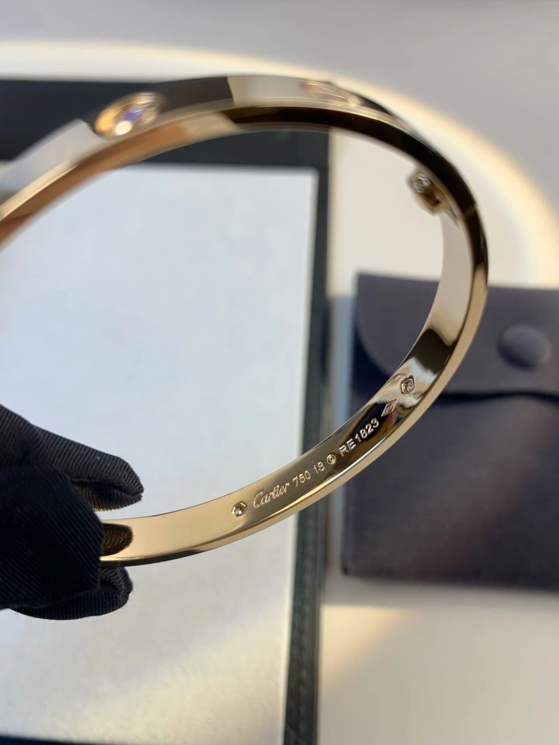 Unclassified Brand Bracelets