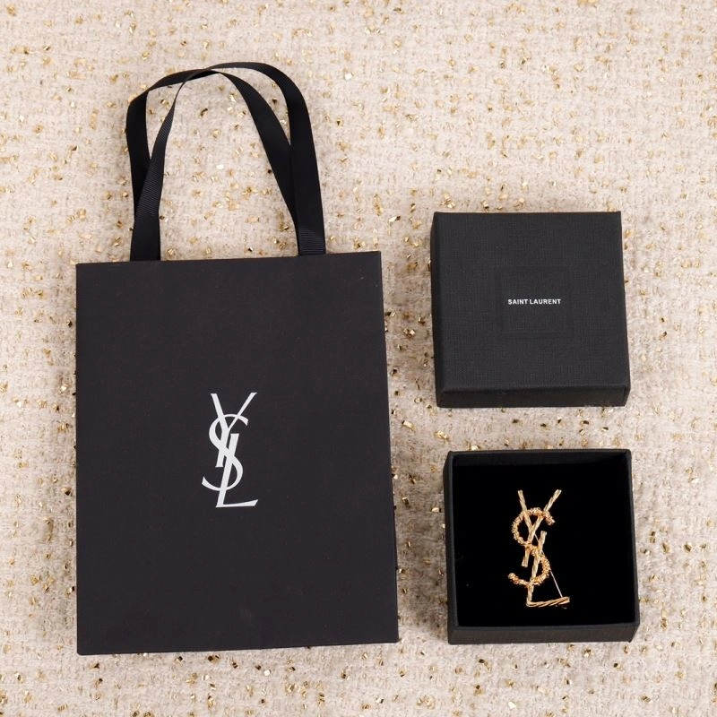 Unclassified Brand Brooches