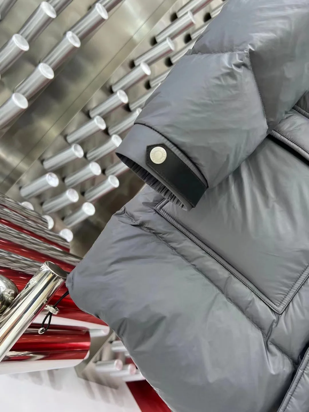 Accurate model Unclassified Brand Down Jackets