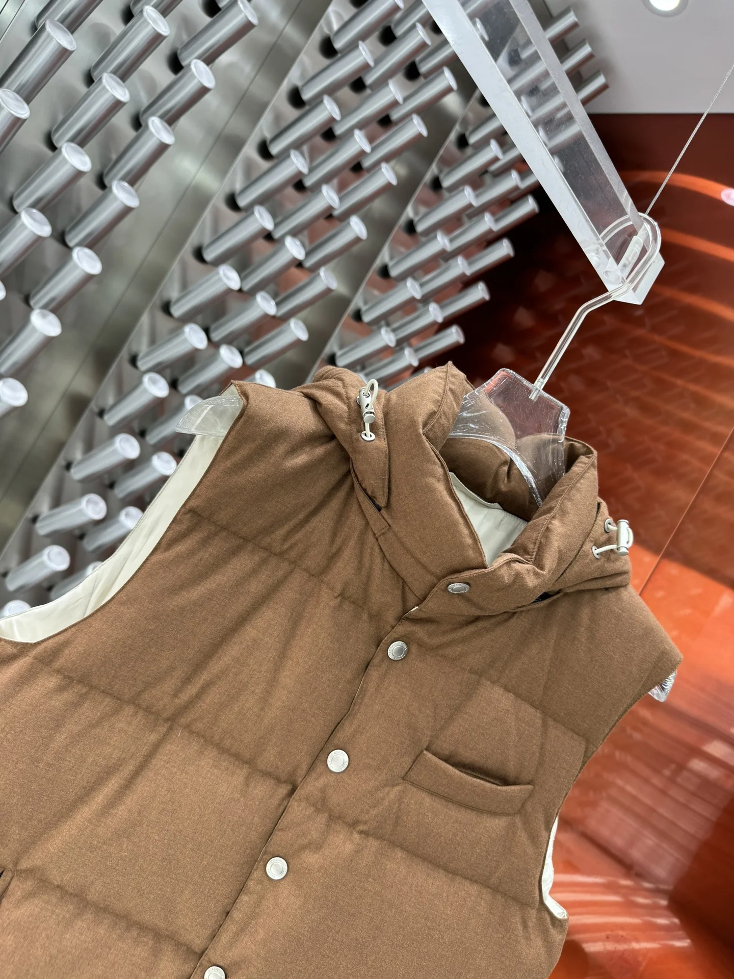 Discounted Unclassified Brand Down Jackets