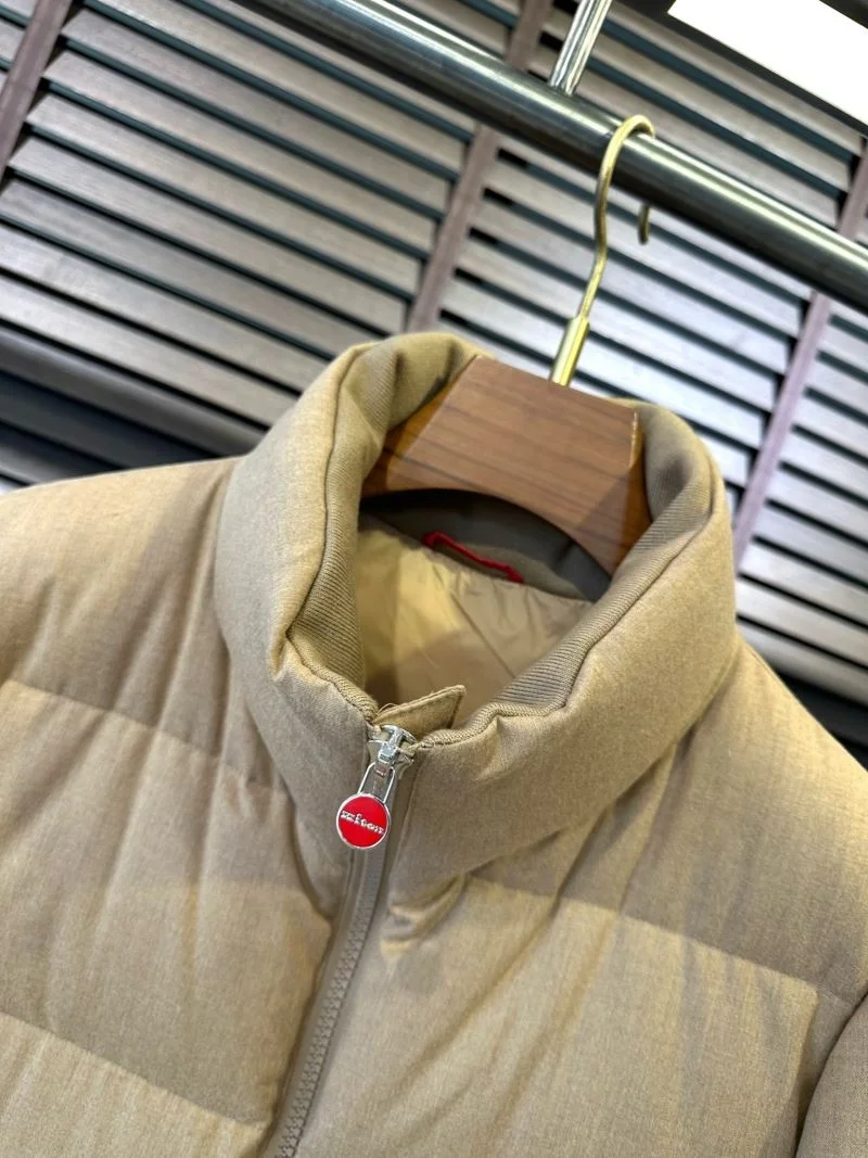 Real Unclassified Brand Down Jackets