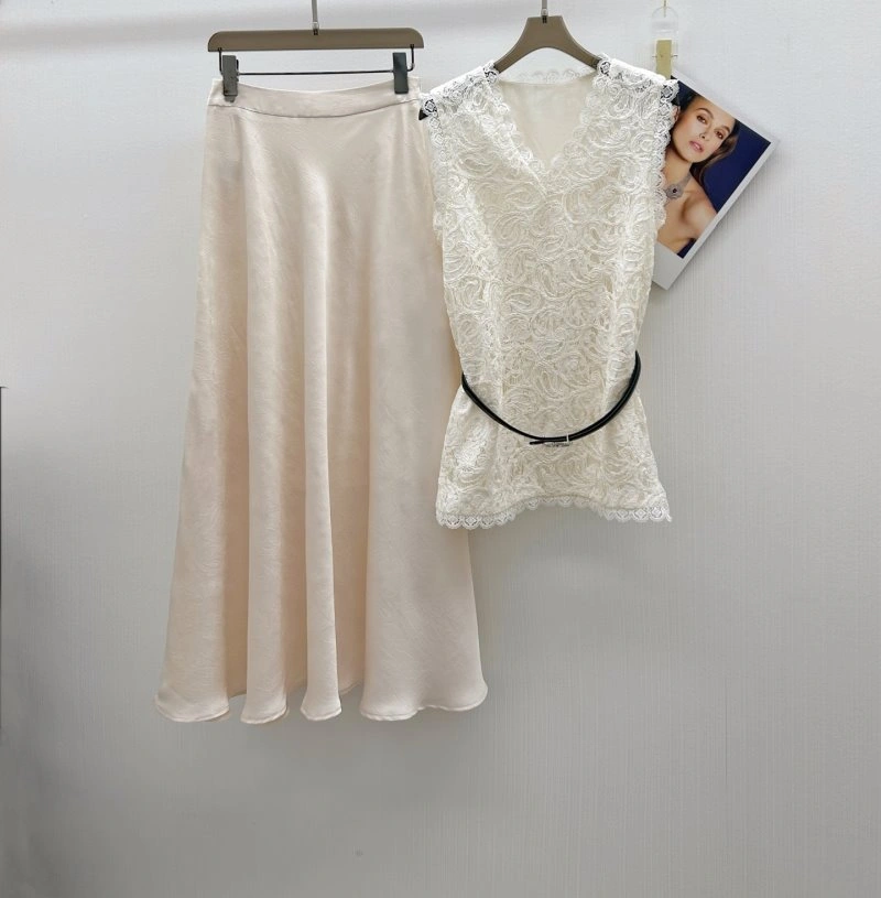 Unclassified Brand Dress Suits