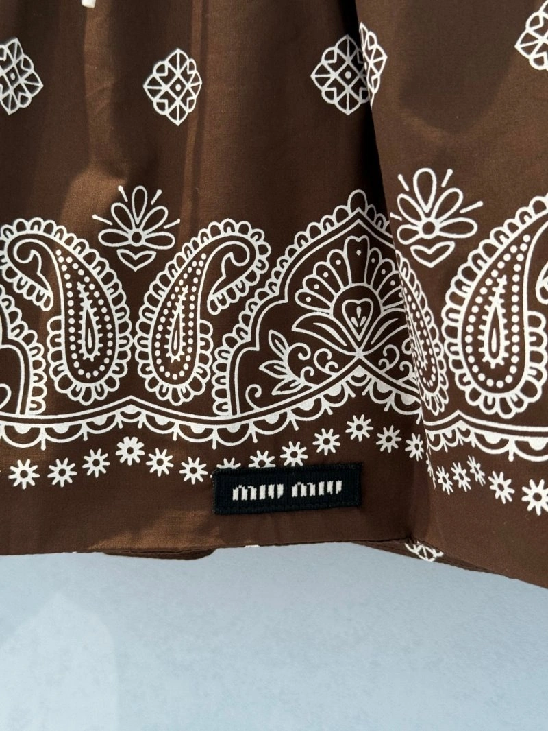 Top match Unclassified Brand Dress Suits