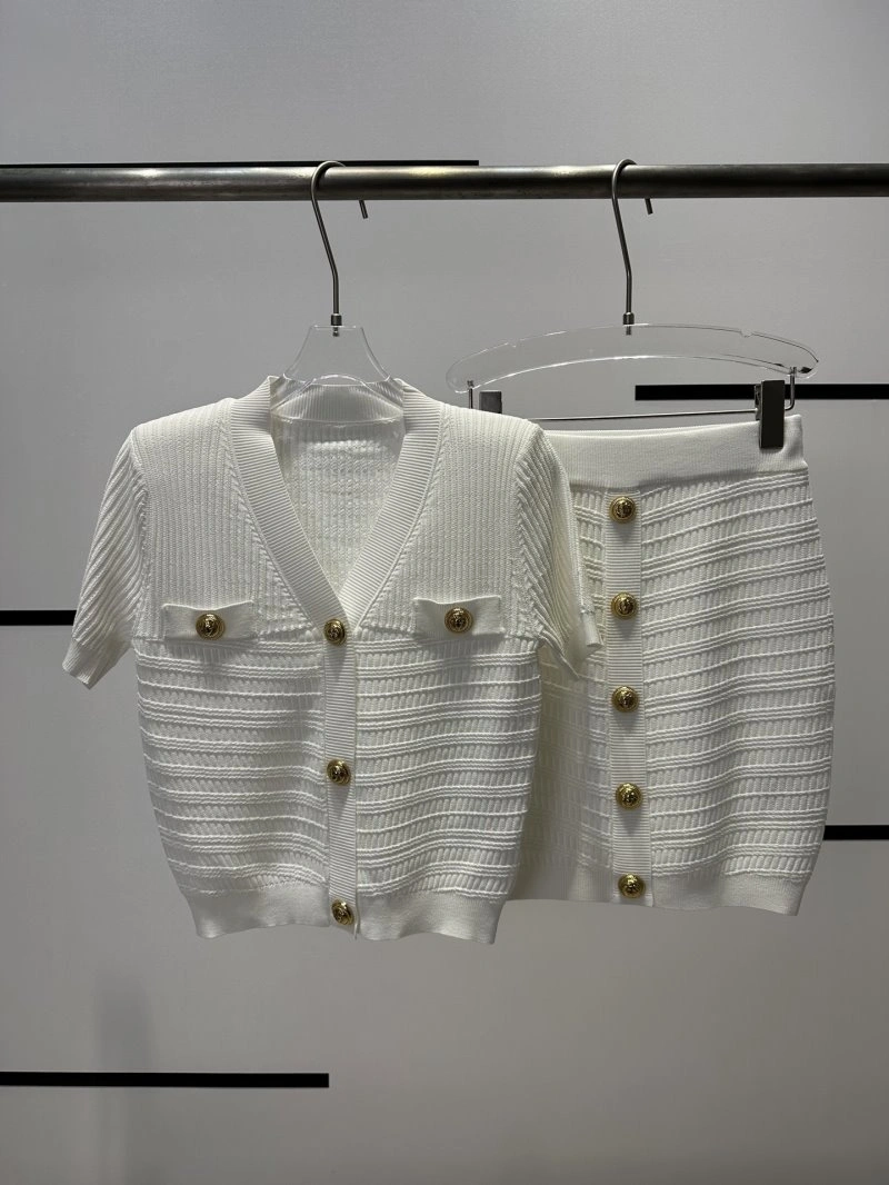 Unclassified Brand Dress Suits