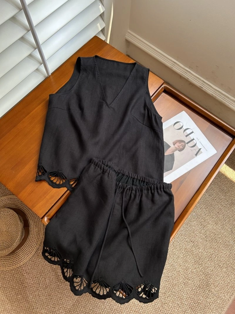 Unclassified Brand Dress Suits