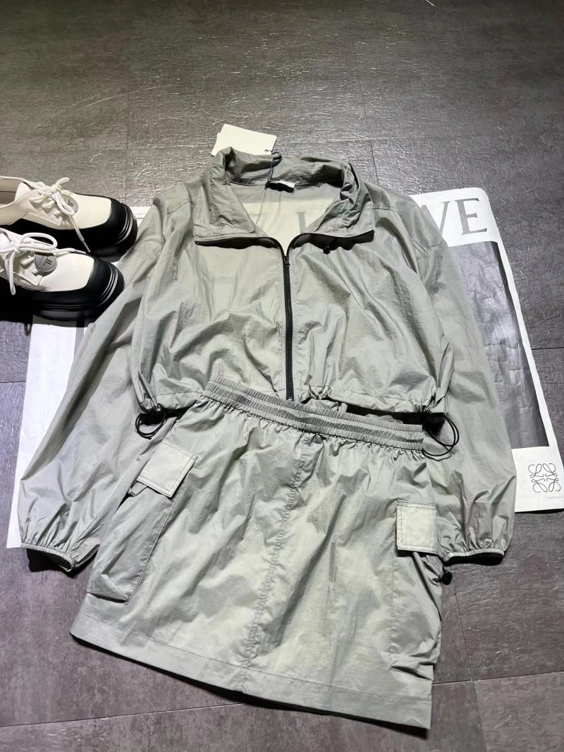 Official Unclassified Brand Dress Suits