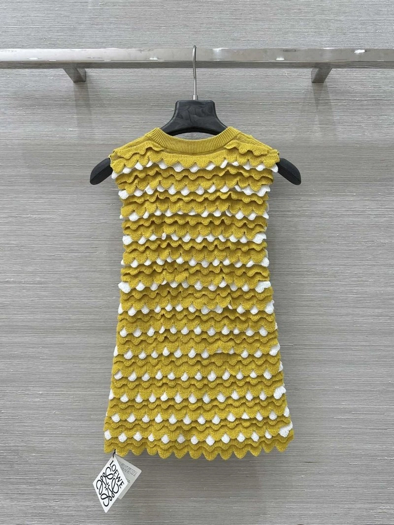 Real Unclassified Brand Dress Suits
